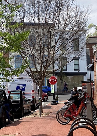 Essential ITS: Parking and Curb Management | ITS Deployment Evaluation