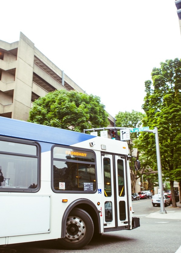 Essential ITS: Transit Signal Priority | ITS Deployment Evaluation